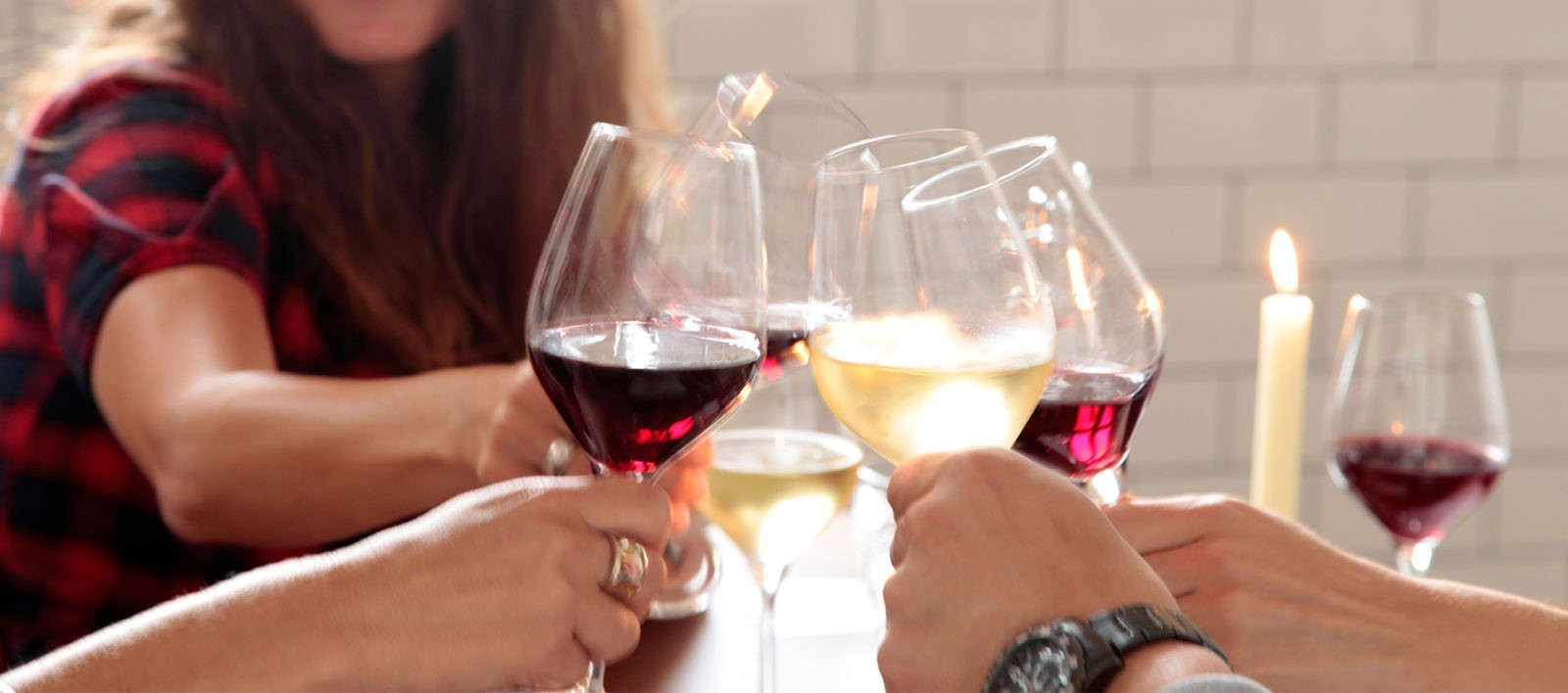 wijn proosten - Welgelegen Groenlo